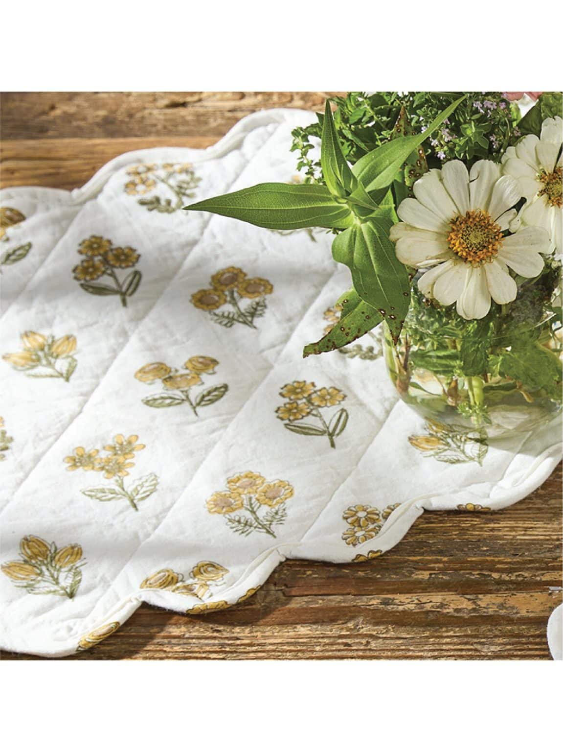 Floral Cottage Table Runner - Be Made